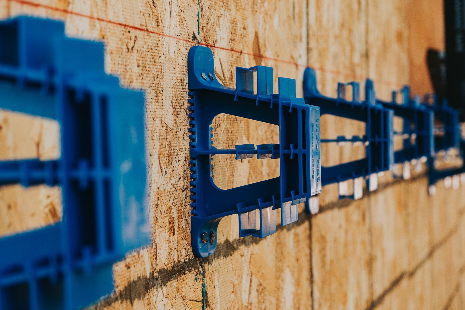 X-Bracket System for Home Insulation - InSoFast